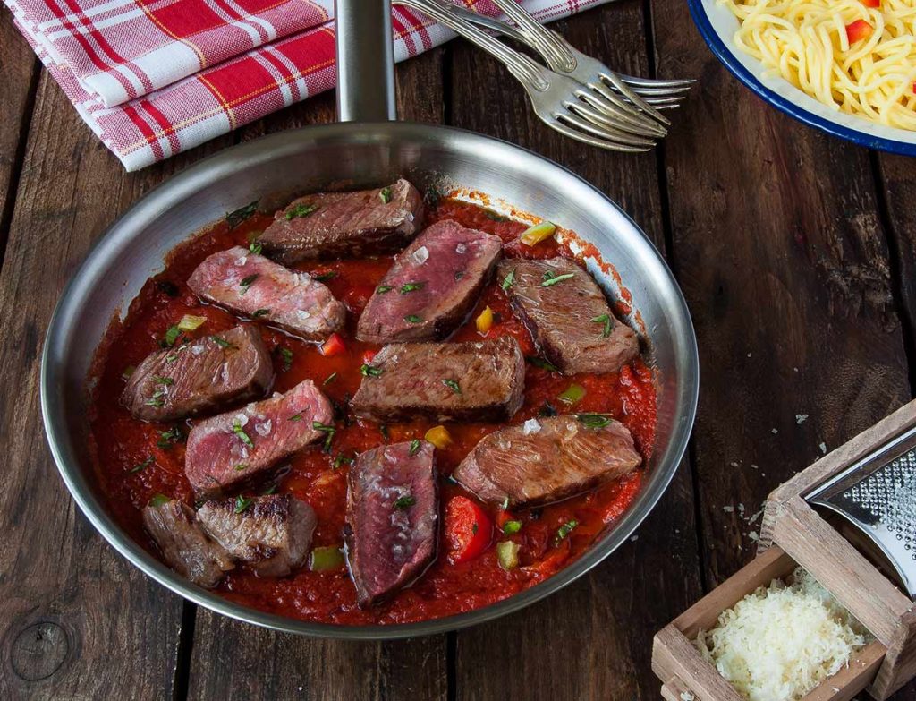 Boloñesa (versionada) con espaguettis - La Cocina de Frabisa La Cocina ...