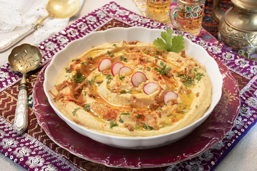 Receta de hummus diferente: cremoso, con ajo asado y un toque de ...