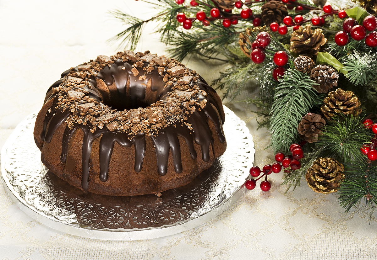 Bundt cake de turrón Suchard y chocolate - La Cocina de Frabisa La ...