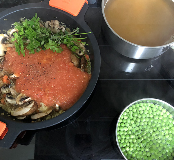 Arroz con chicharrones y mejillones. - La Cocina de Frabisa La Cocina ...