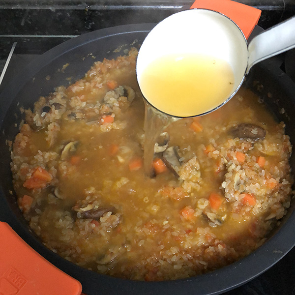 Arroz con chicharrones y mejillones. - La Cocina de Frabisa La Cocina ...