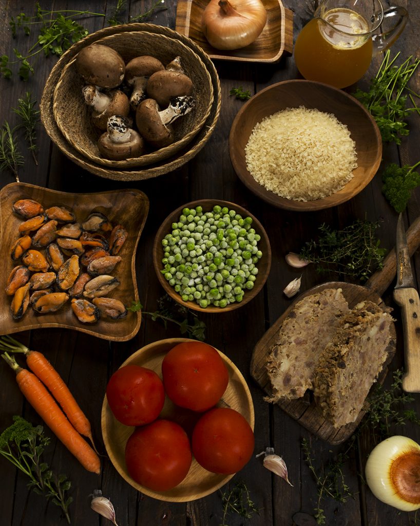 Arroz con chicharrones y mejillones. - La Cocina de Frabisa La Cocina ...