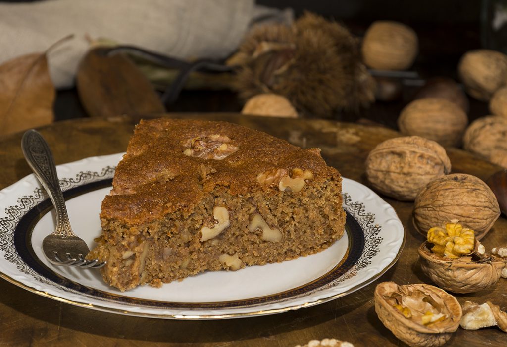 Torta de nueces y harina de castañas. SIN GLUTEN - La Cocina de Frabisa ...