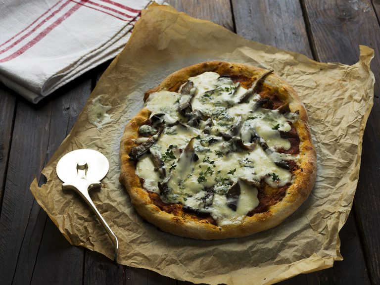 Pizza de setas y quesos. FÁCIL - La Cocina de Frabisa La Cocina de Frabisa