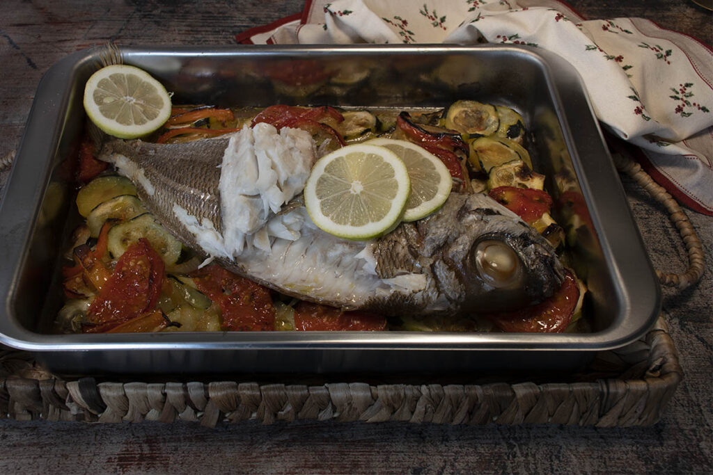 Besugo y verduras al horno. SENCILLO - La Cocina de Frabisa La Cocina de Frabisa