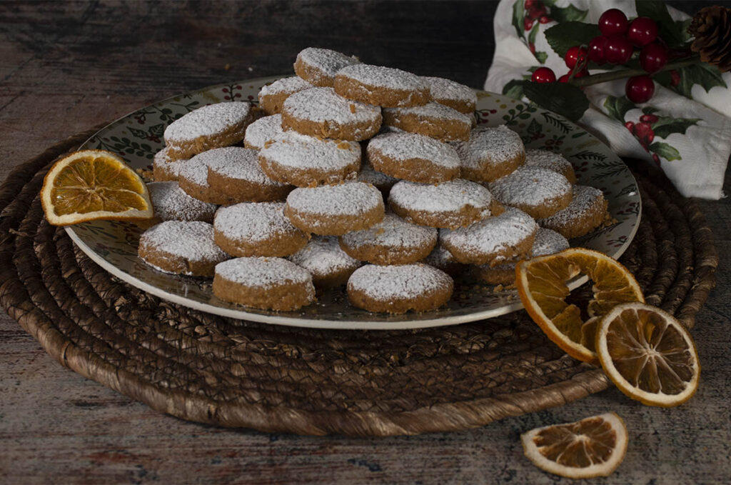 Polvorones de nueces que no puedes perderte | Frabisa La Cocina de Frabisa