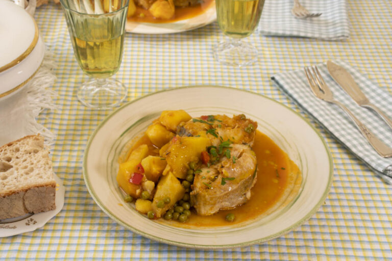 Guiso de abadejo. Cocina tradicional - La Cocina de Frabisa La Cocina ...