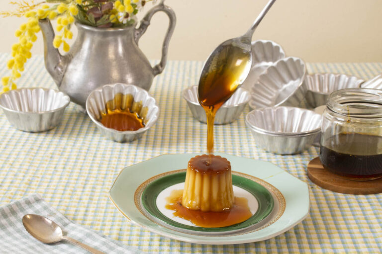 Receta de caramelo líquido para flanes. NO SE ENDURECE - La Cocina de ...