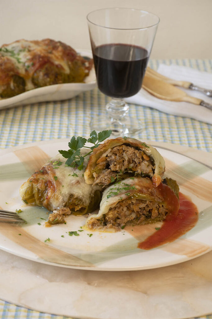 Rollitos de repollo rellenos. Un plato COMPLETO y NUTRITIVO - La Cocina ...