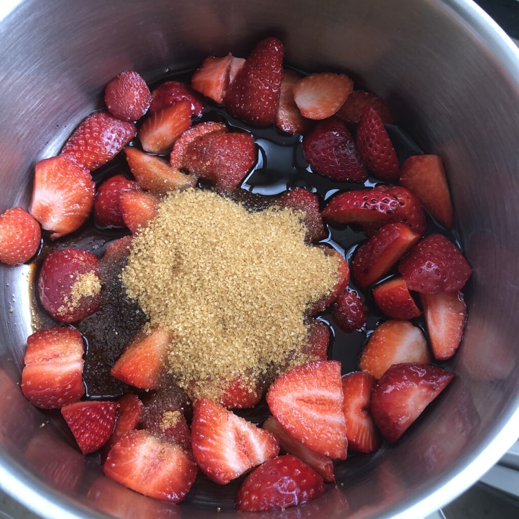 Salsa de fresas al vinagre de Módena - La Cocina de Frabisa La Cocina ...